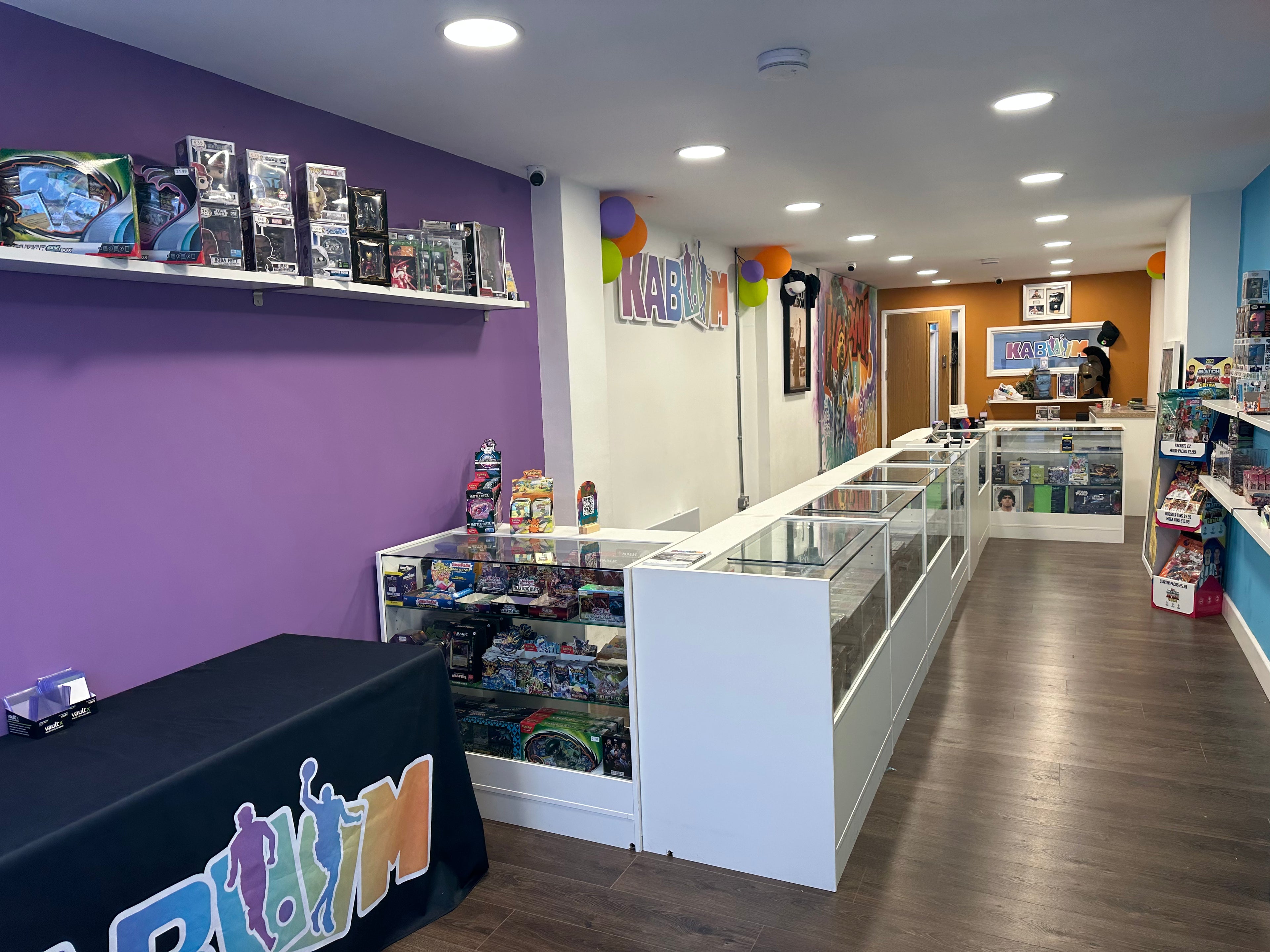 Sports Trading Cards and Entertainment Trading Cards – Kaboom Cards